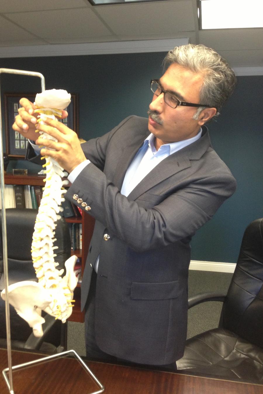 Ohio appeals court awards new trial to fugitive spine surgeon Dr. Atiq ...