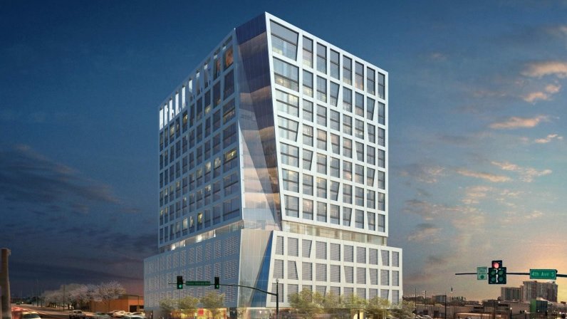 Scorecard: A year after land deal, luxury hotel rising fast downtown ...