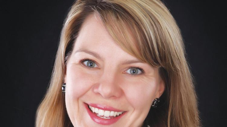 President Donald Trump praises Jennifer Riordan, Southwest pilot Tammie ...