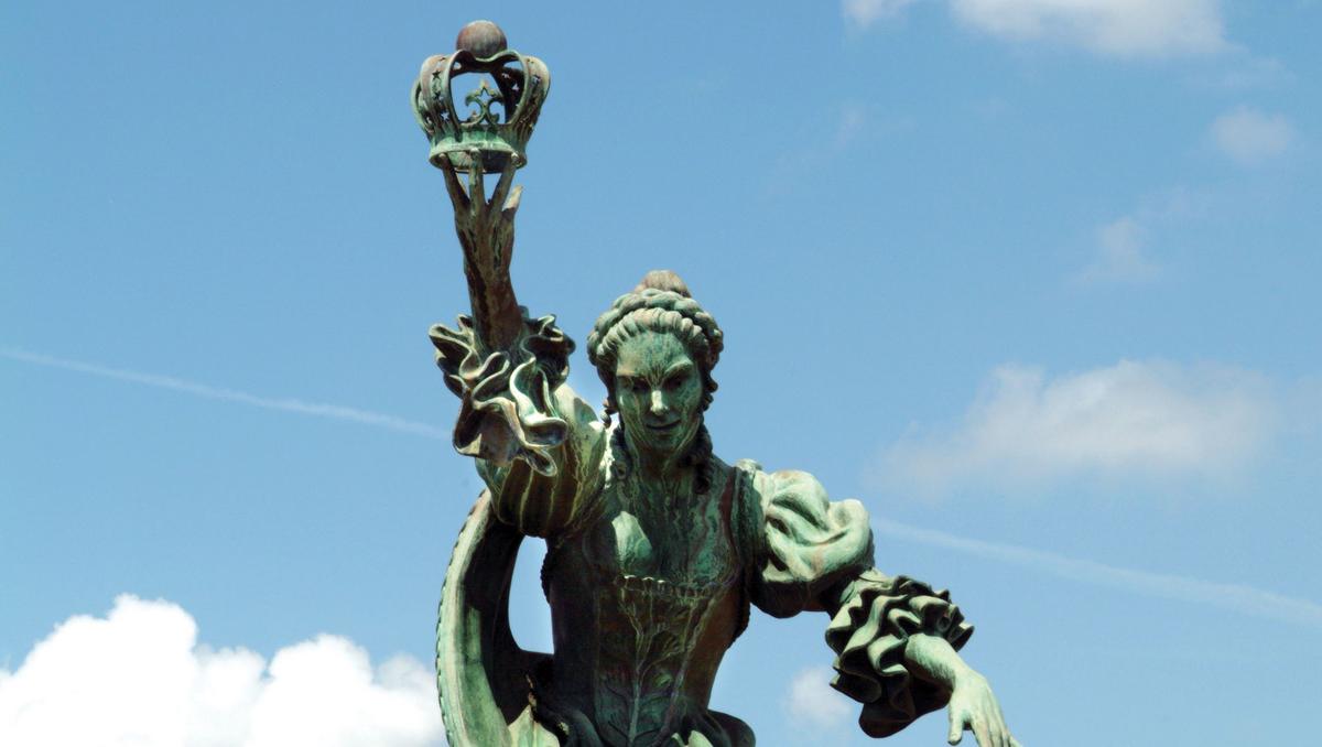 No raining on CLT's parade as train rolls, airline merger closes ...