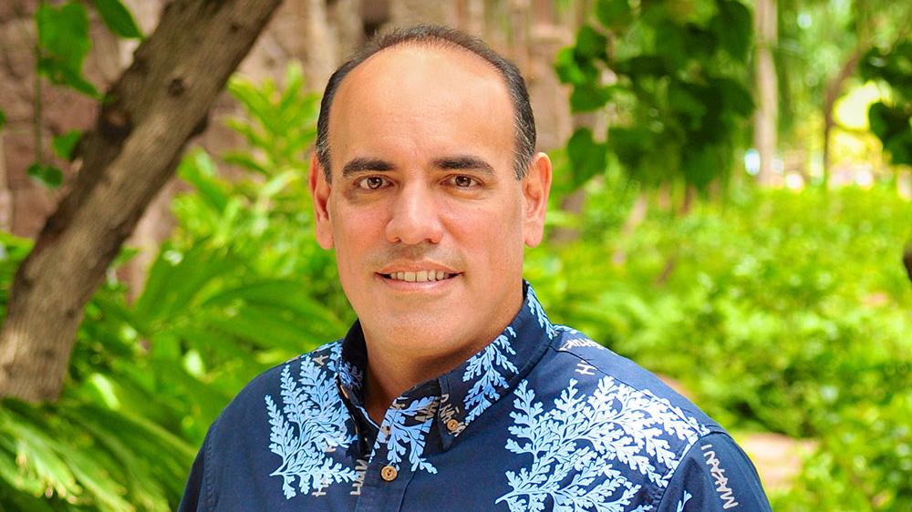 Elliot Mills of Aulani Disney resort in Hawaii picked as new Kamehameha ...