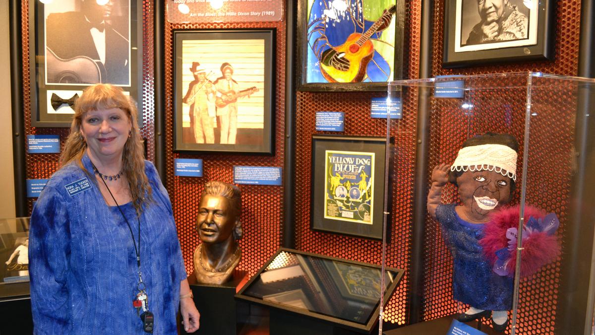 Blues Hall of Fame's Cast of Blues exhibit features faces of great ...