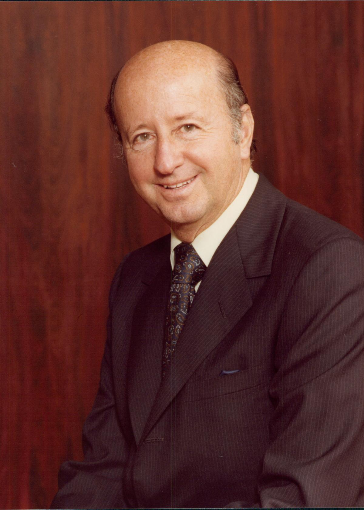 Houston businessman George Mitchell leaves diverse legacy (Video ...