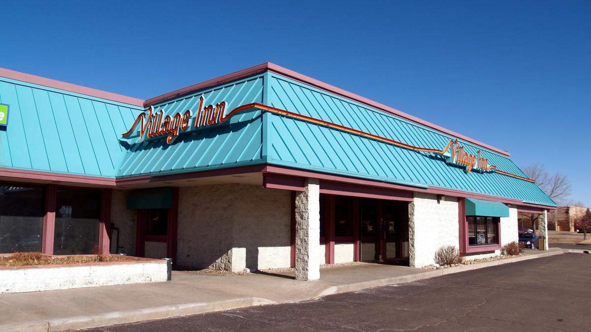 Village Inn shutters two Valley locations - Phoenix Business Journal