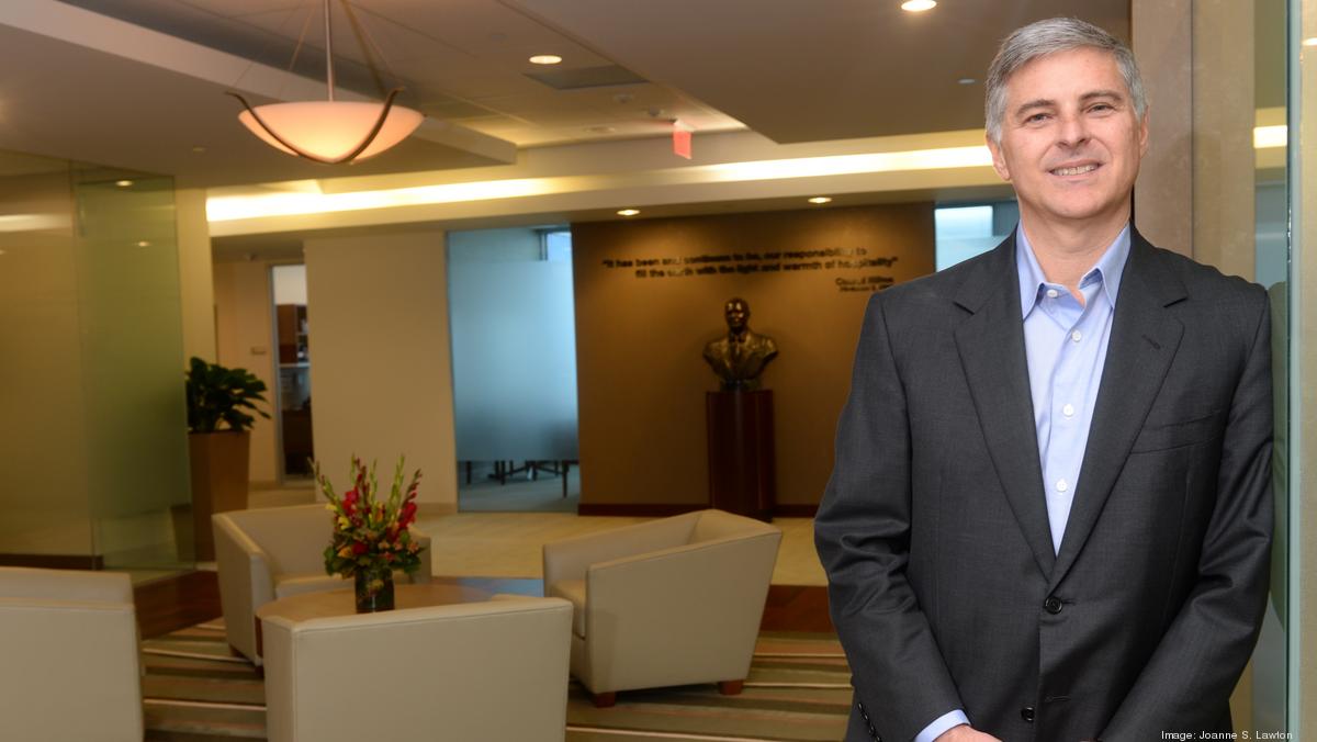 Hilton Ceo Chris Nassetta Earned 8m For Spin Off Transactions