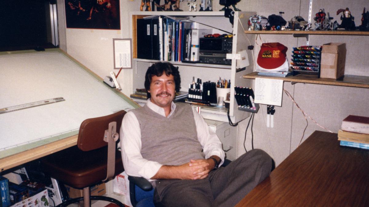 Star Wars toys designed by Cincinnati native Mark Boudreaux (Video ...