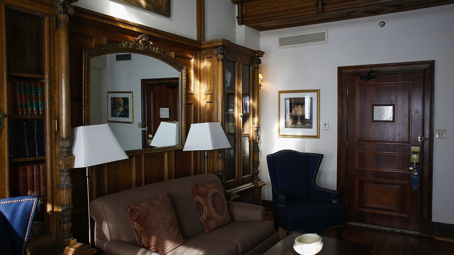 Seelbach Suite 121715 03