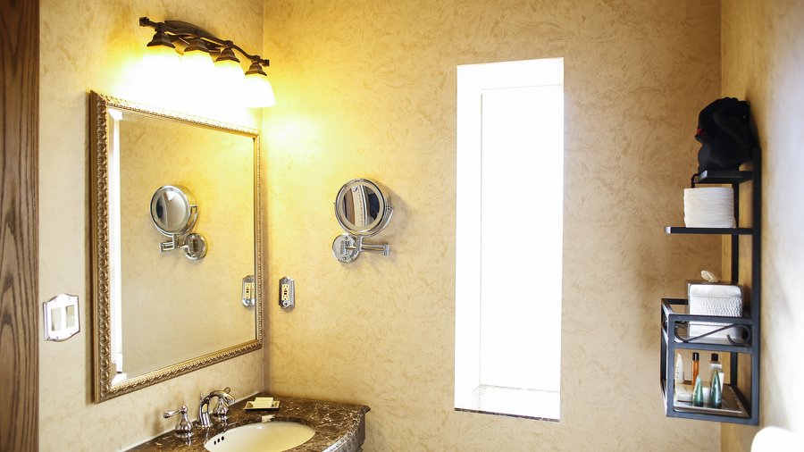 Seelbach Suite 121715 07