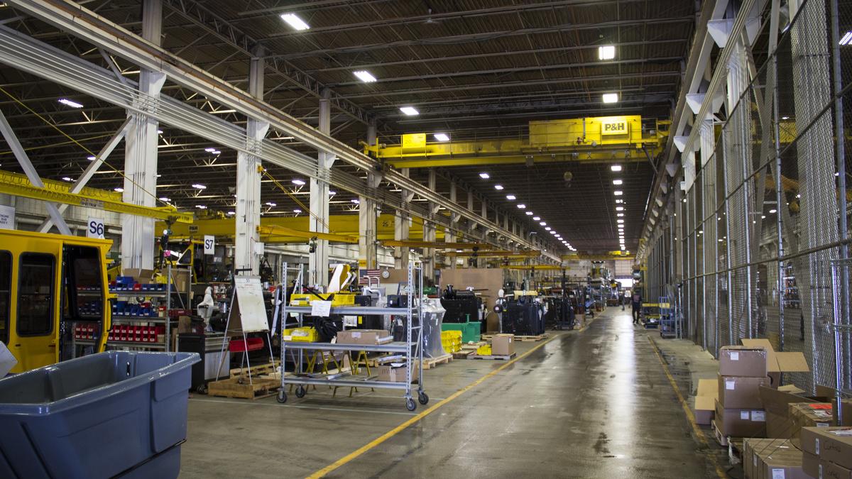 Wabtec buys Shuttlewagon, Nordco Rail Services parent for $400M ...