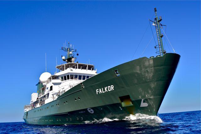 Eric Schmidt's Falkor research ship — pictures and specs - Silicon ...
