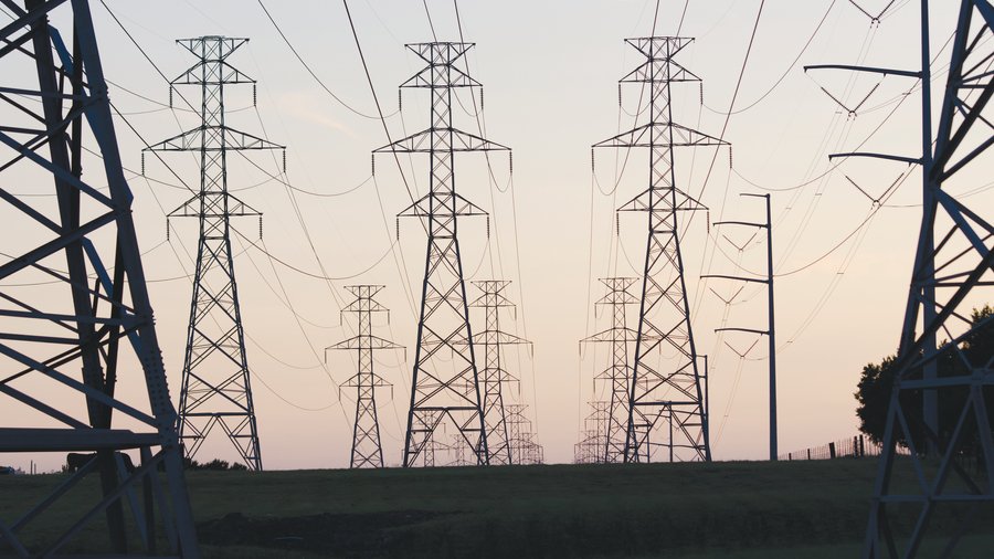 Xcel proposes $1.7 billion in power lines connecting cities to rural ...