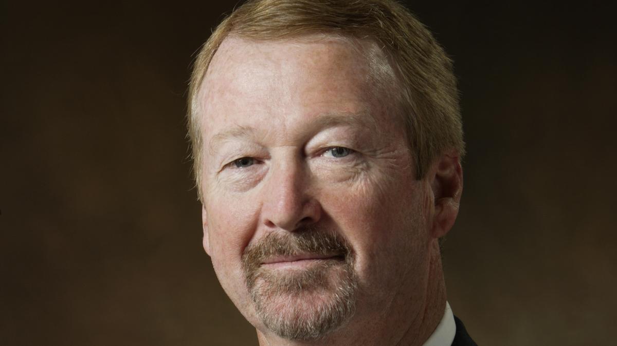 KC Southern suitors both name former CEO Starling as trustee - Kansas ...