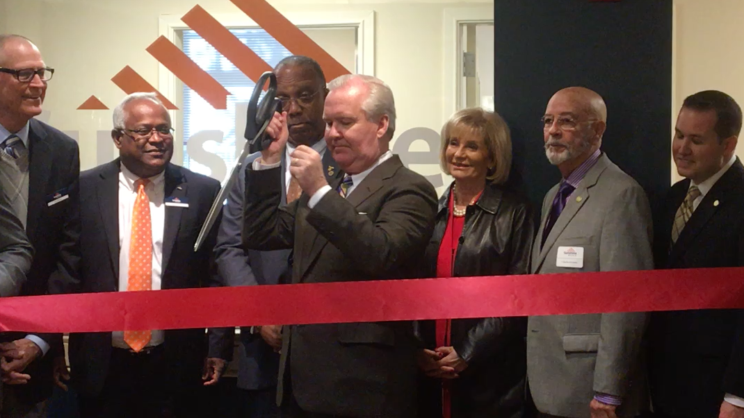 Downtown Tampa office is a strategic move for Sunshine Bank - Tampa Bay ...