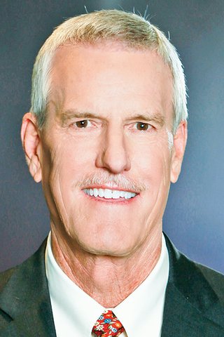 Gallagher & Kennedy's Dean Short retires, law firm names new managing ...