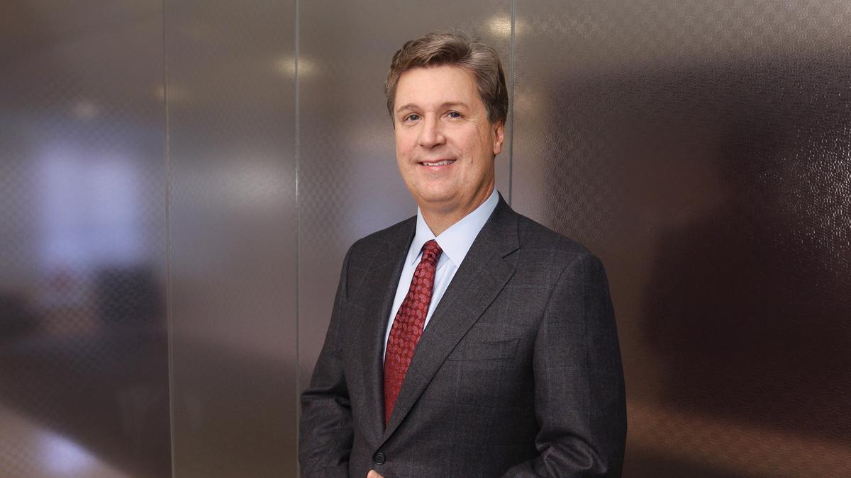 Profile of Christopher Carson, president of Cohen & Grigsby PC ...