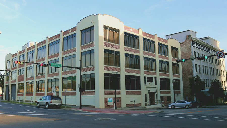 This 106-year-old Downtown Jacksonville building sold for $2.05 million ...