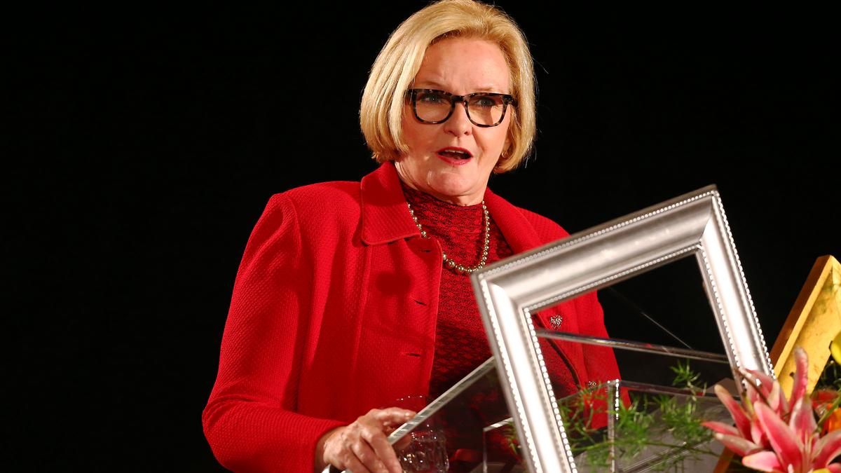 U.S. Sen. Claire McCaskill says she has breast cancer - St. Louis ...