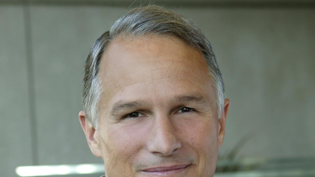 Behind the scenes: How Microsoft counted the votes in the Iowa caucus ...