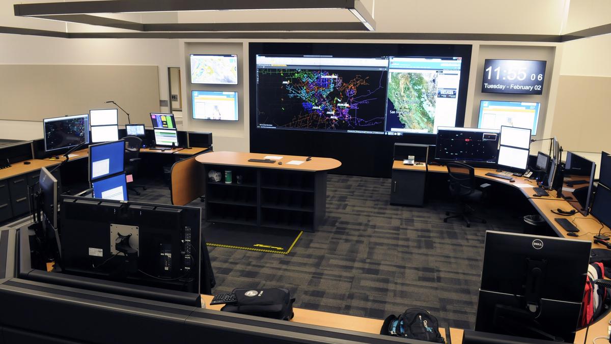 Pacific Gas and Electric unveils new $36 million command center ...