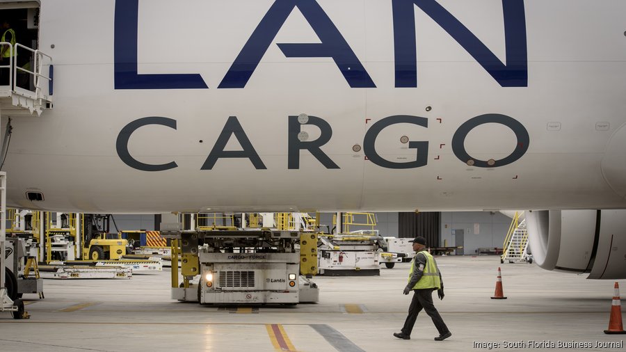 INSIDE LOOK: Lan Cargo delivers more than 200 million Valentine's Day ...