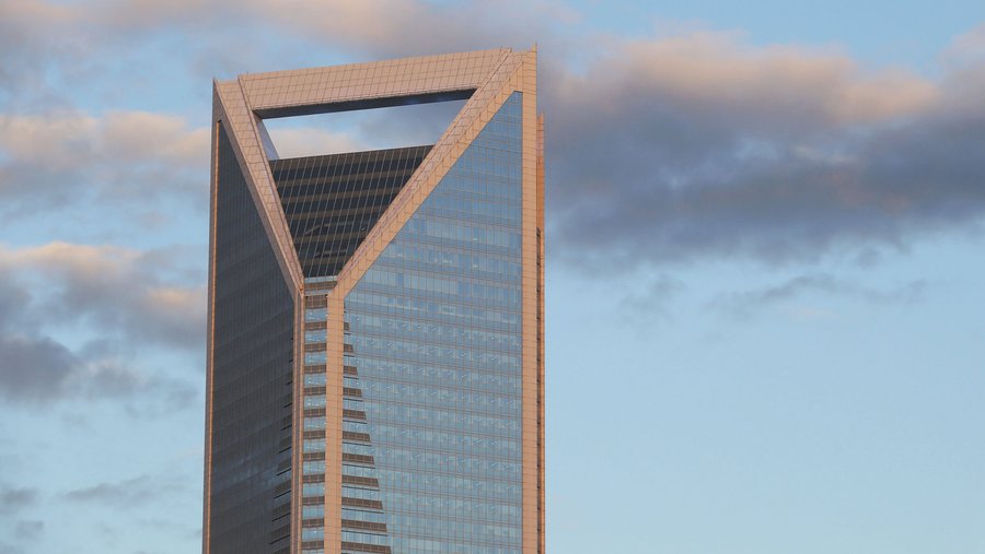 Wells Fargo gets OK for large signs on uptown Charlotte building ...