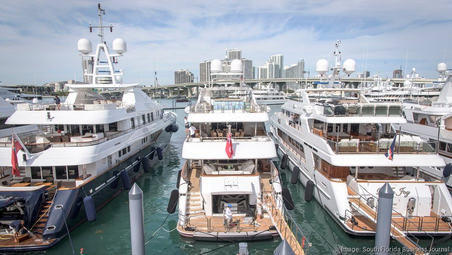 Yachts Miami Beach 2016