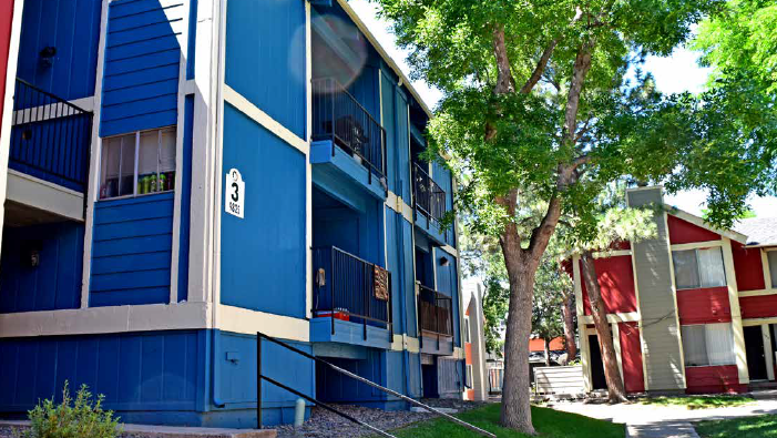 Southeast Denver apartment complex sells for $77.3 million - Denver ...