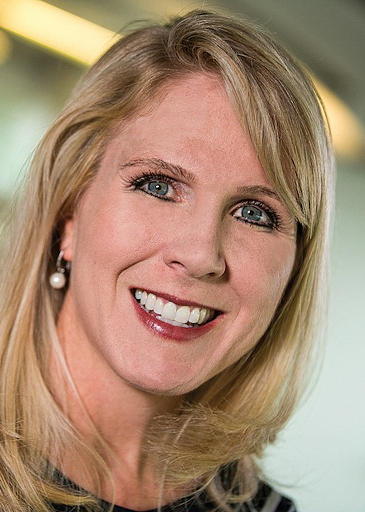2016 Outstanding Women in Business - Bizwomen