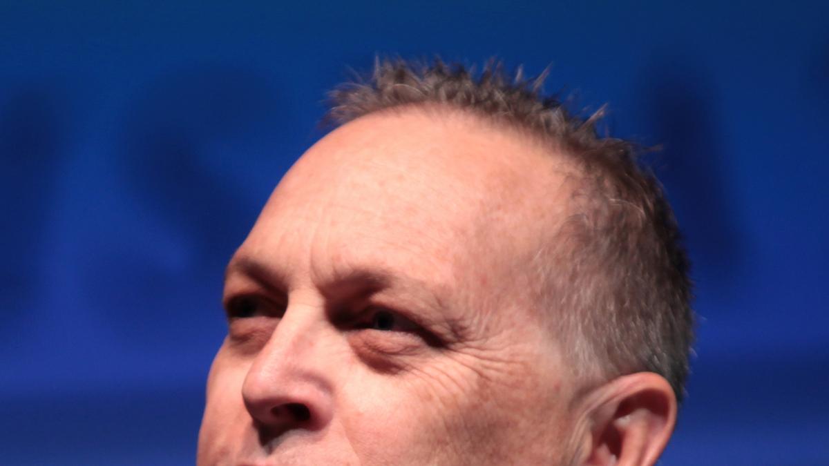 Poll shows tight House race in Arizona pitting ex-Go Daddy executive vs ...