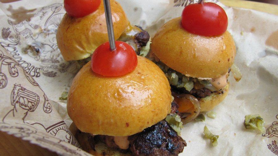 Duly Noted: Bareburger marches north, south, east, and west - New York ...