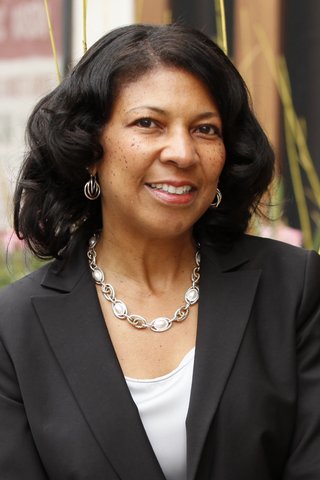 Eve Hall named to succeed Ralph Hollmon as CEO of Milwaukee Urban ...