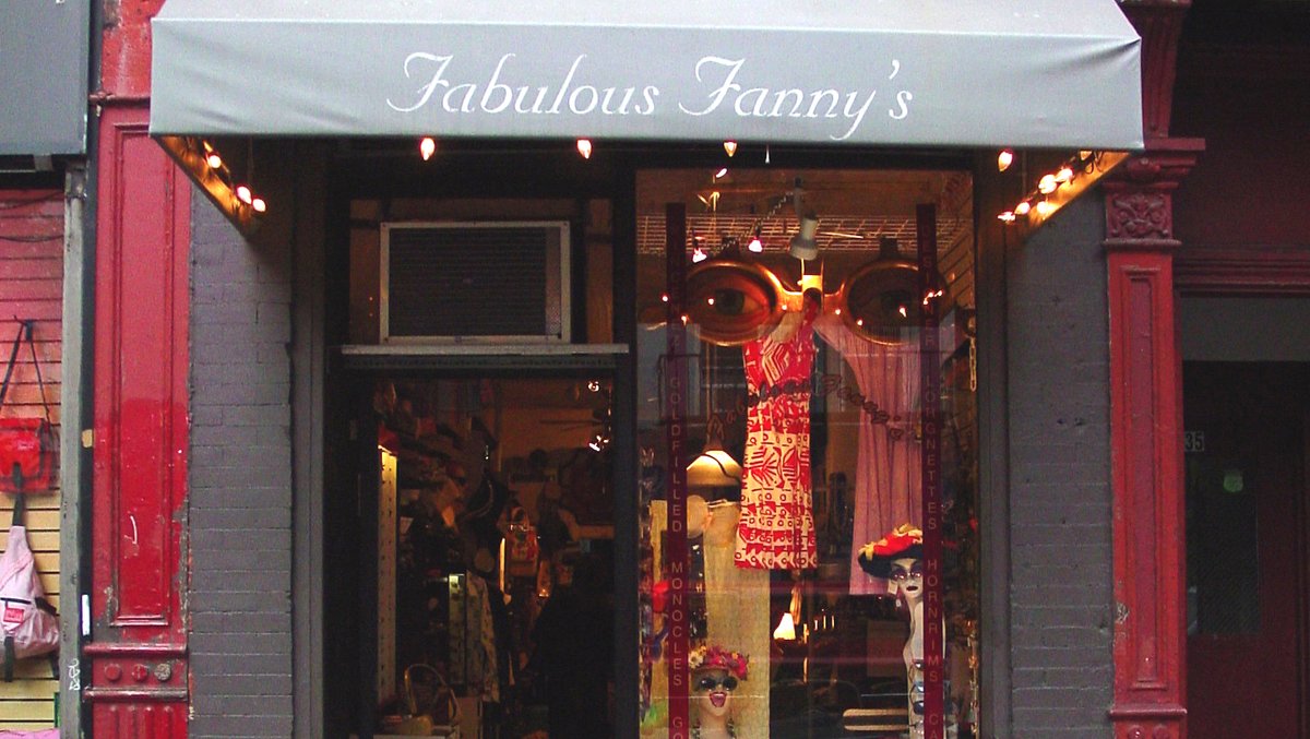 Fabulous Fanny's, vintage eye glass store in East Village, hangs on ...