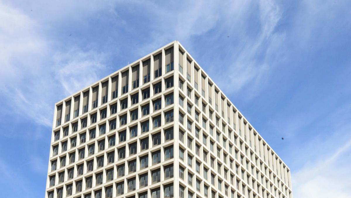 Atlanta firm known for urban high-rises buys Downtown's former United ...