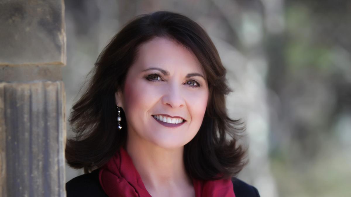 Roxie Hernandez's Instagram, Twitter & Facebook on IDCrawl