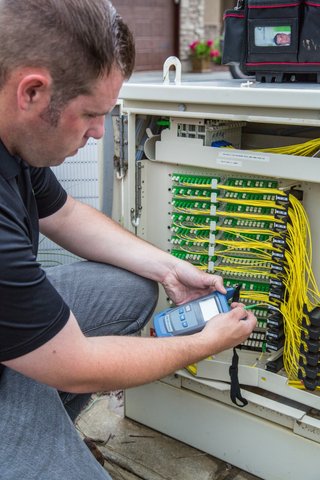 CenturyLink technician