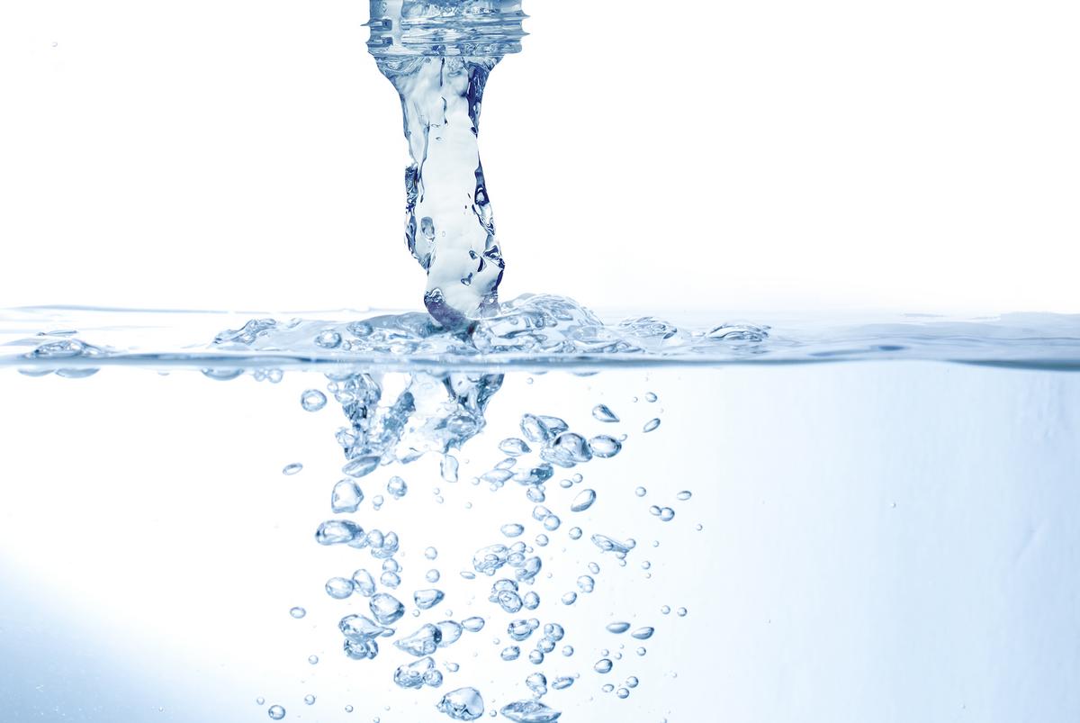 Adirondack spring water company expanding, hiring 50 - Albany Business ...