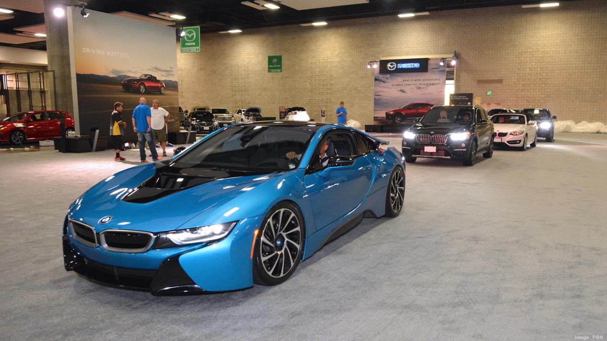 Behind the scenes at the 2016 First Hawaiian International Auto Show at ...