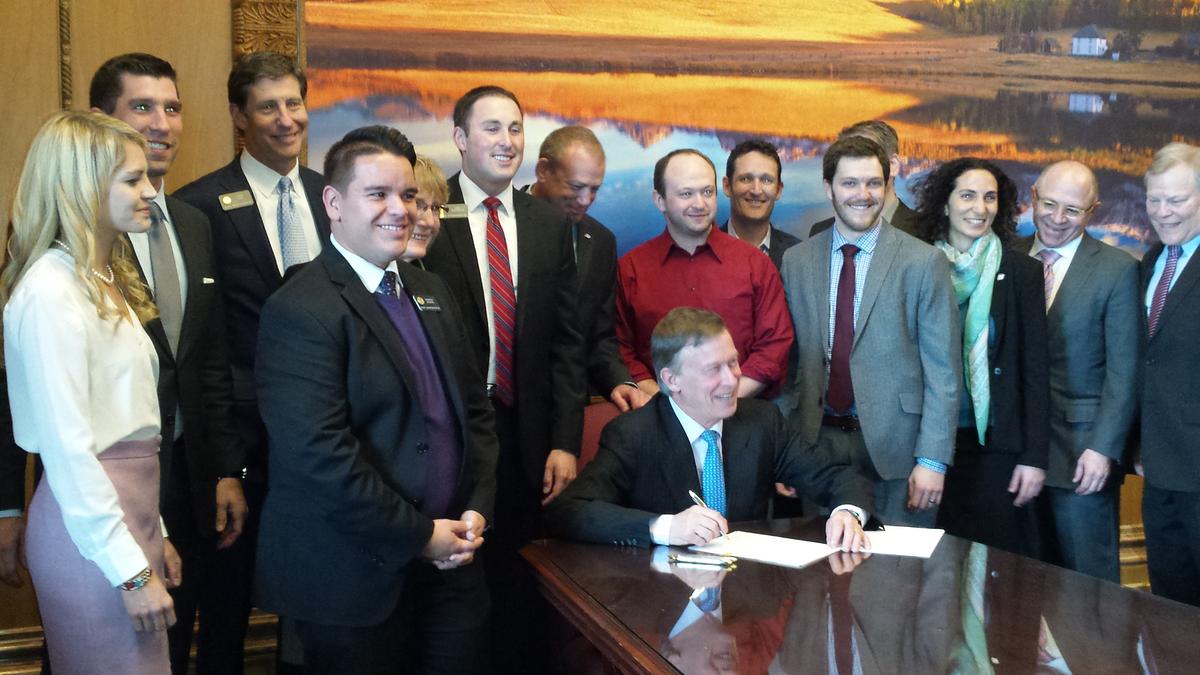 Hickenlooper signs bill divesting state retirement funds from anti ...