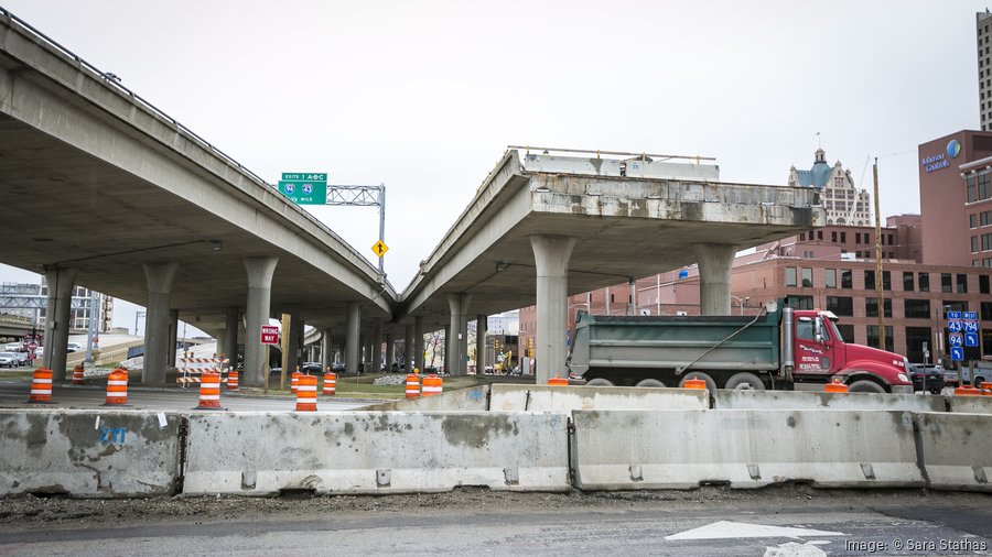 031816 LakefrontFreeway Stathas 26