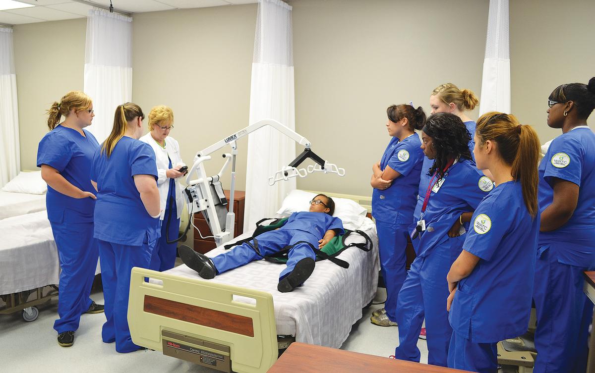 Kansas high school students' tech training enrollment soaring - Wichita ...