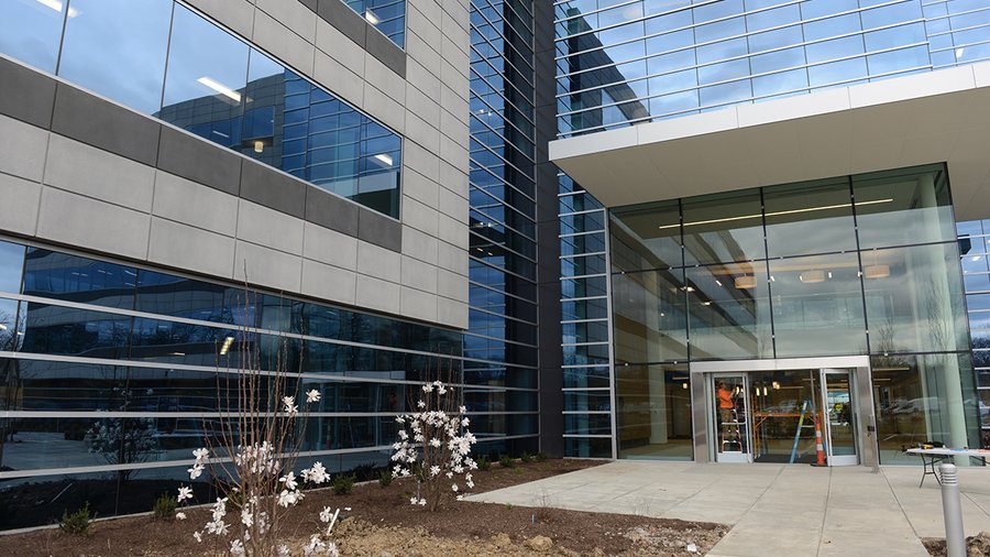 Mercy Health’s new headquarters sold for $86 million: EXCLUSIVE ...