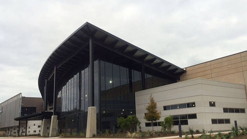 CyrusOne Inc is building a third data center in San Antonio by 2017 ...