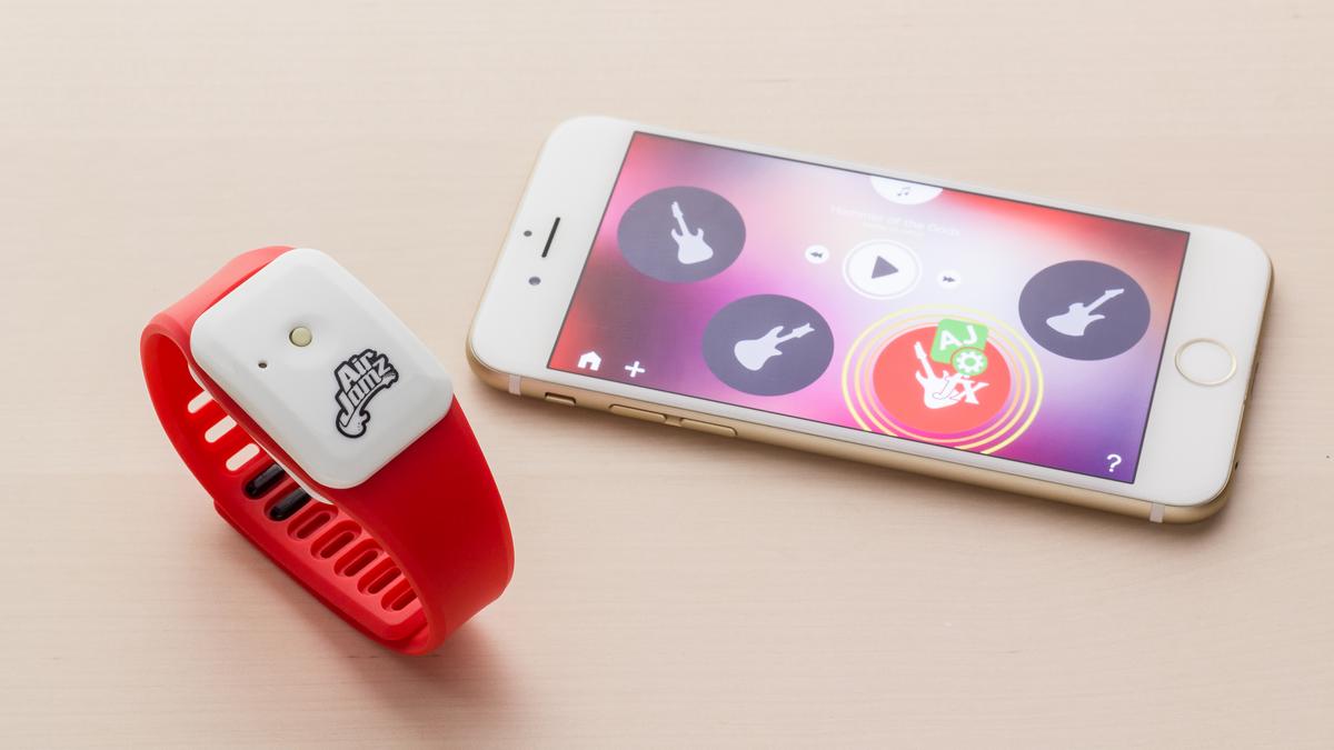 Funding Roundup: Zivix, Onward Investors, Fortus Medical - Minneapolis ...