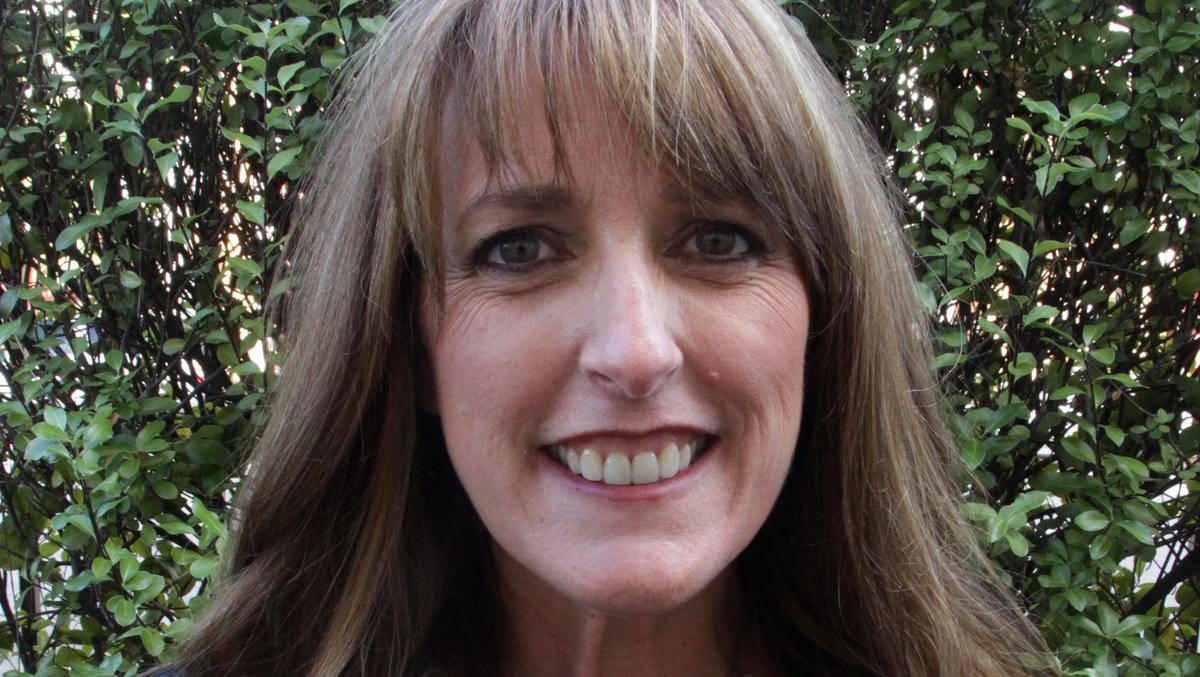 Rochelle Vaughn of v2 Lighting Group is a 2016 Woman of Influence ...