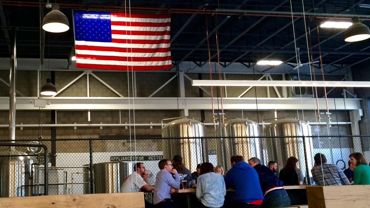 First look: Lucid founders open Inbound Brewco taproom in North Loop ...