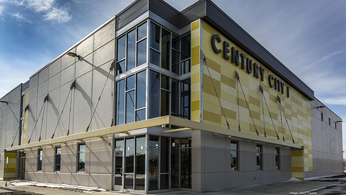 Milwaukee's Century City lands company that will employ hundreds ...