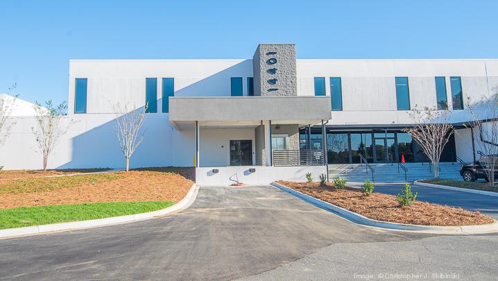 iQor moving Charlotte call center to former John Deere facility ...
