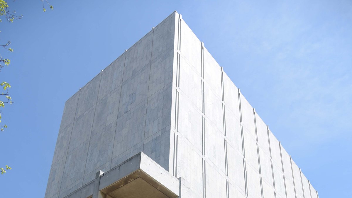 $107M courthouse building downtown moving forward - Atlanta Business ...