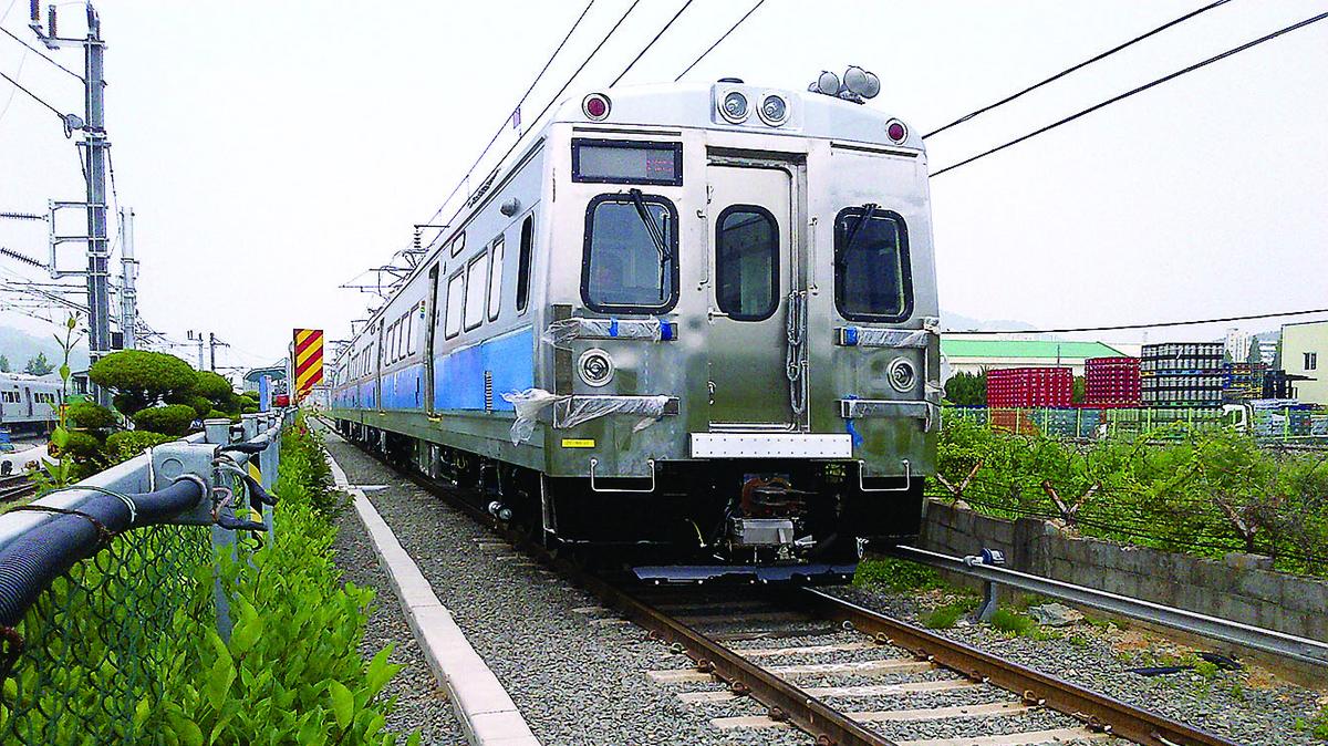 Horns blast as RTD ramps up final stages of G Line - Denver Business ...