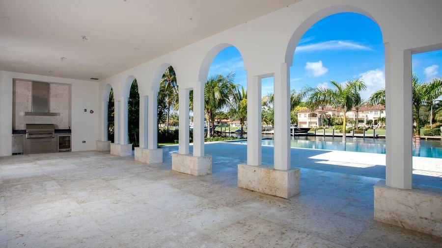 Firm of Steven Lempera sells Coral Gables home - South Florida Business ...